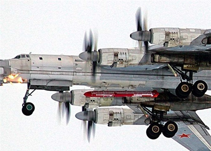 Kh-101/102, đẳng cấp tên lửa hành trình mang sức mạnh hủy diệt của Nga ...