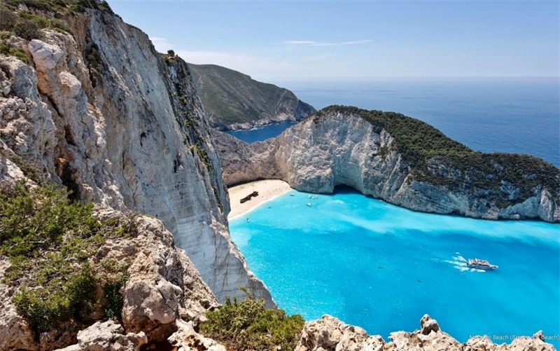 Top 10 bãi biển đẹp nhất thế giới - Tạp chí Doanh nghiệp Việt Nam