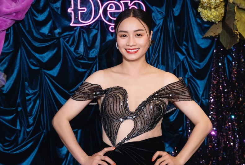 Nhan sắc ngọt ngào của hot girl bóng đá Việt Nam Hoàng Thị Loan - Tạp chí Doanh nghiệp Việt Nam